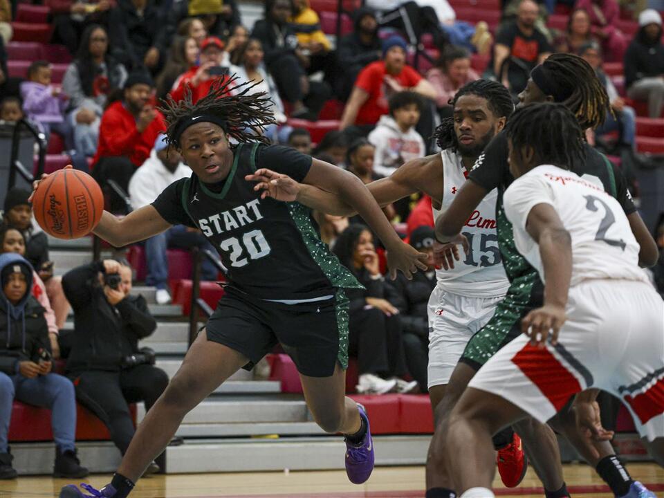 Lima Senior cruises past Start to claim 3rd straight City League boys ...