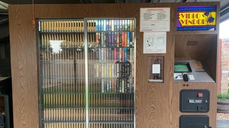 RedBox In The 80s: Meet The VHS Vending Behemoth - NewsBreak