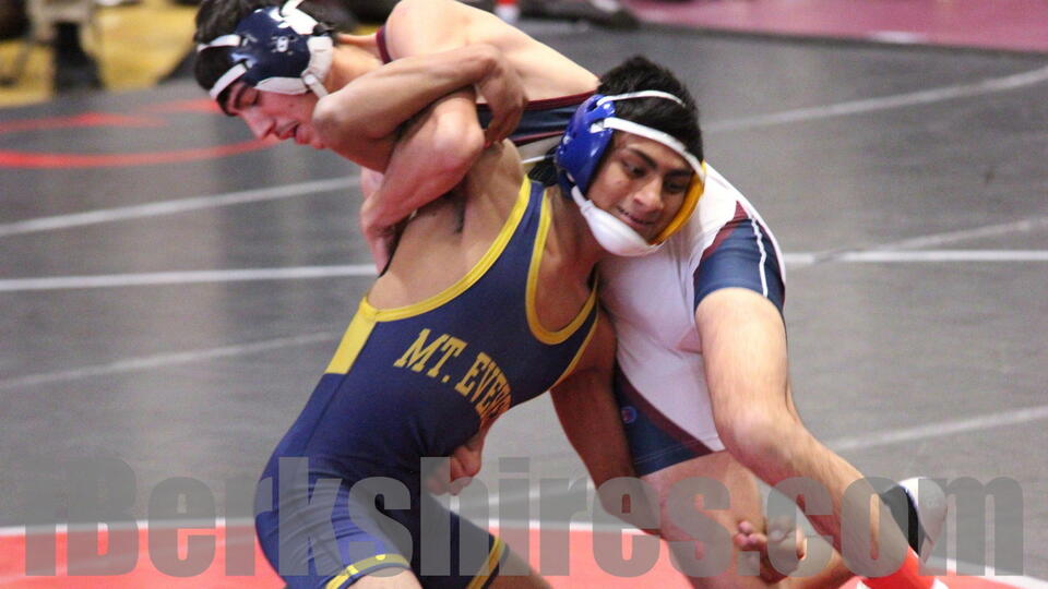 Two Mount Everett Wrestlers Reach State Semi-Finals - NewsBreak