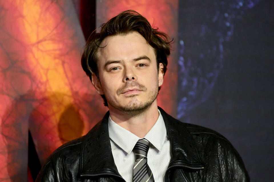 ‘Stranger Things’ Star Charlie Heaton Reveals the Truth About Becoming ...