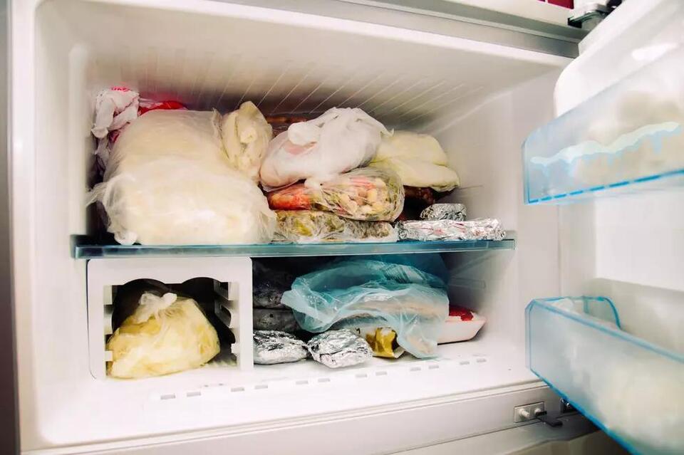 The Viral Freezer Hack Every Minnesotan Needs to Know - NewsBreak