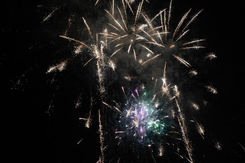 Nevada Town Cancels Fireworks Display After Firefighter Injured In ...