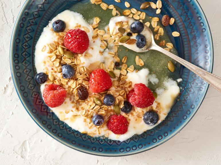 Eating 30 Grams of Fiber a Day Is Optimal for Gut Health—Here Are 10 ...