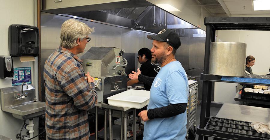 Farmers Market opening new indoor site downtown; will offer fresh food ...