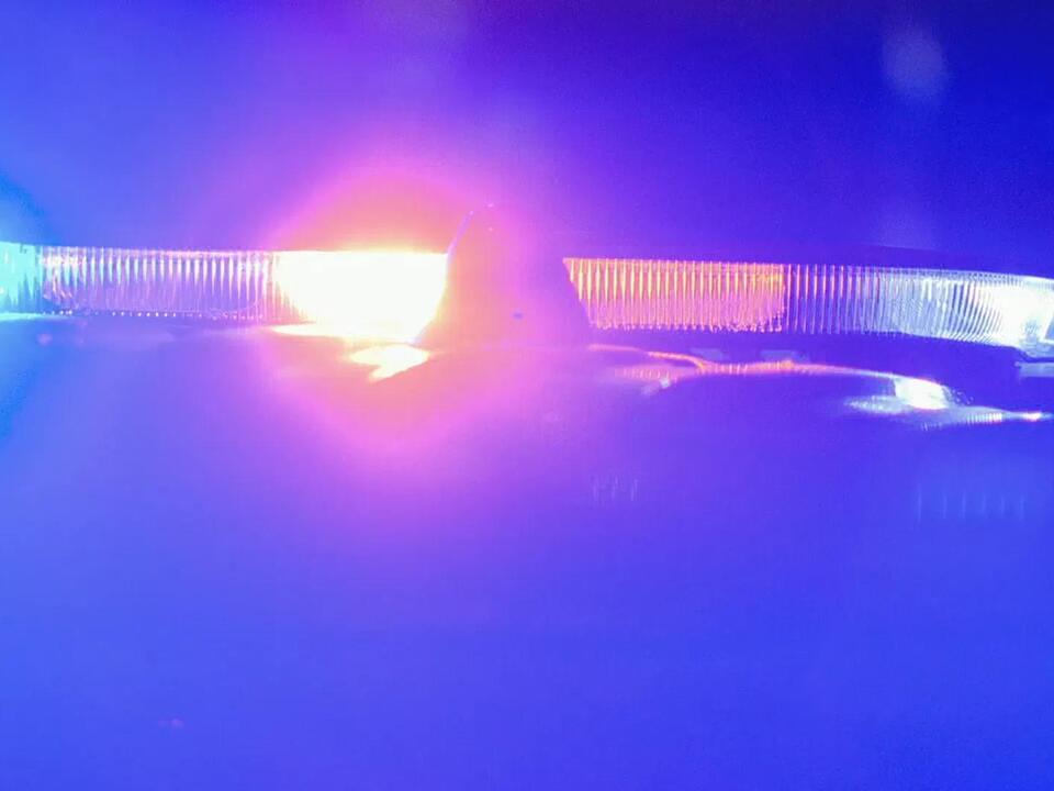 1 dead, driver flees scene following crash in South Fairmount