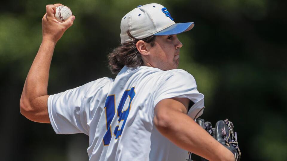 Cumiskey fans 10 as Spotswood takes victory over Somerville - Baseball ...