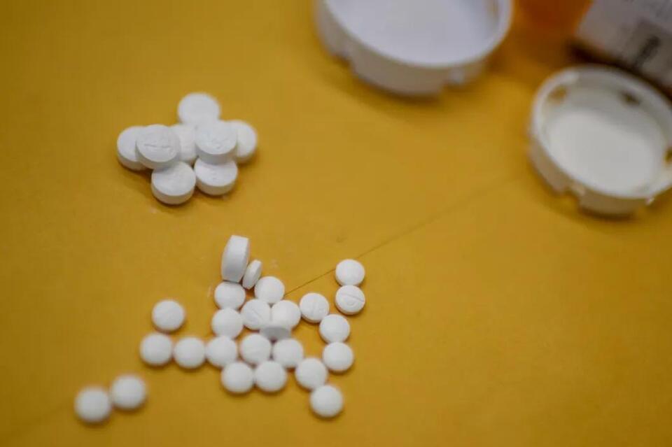 New Roads PD Officer Arrested For Dealing Oxycodone - NewsBreak