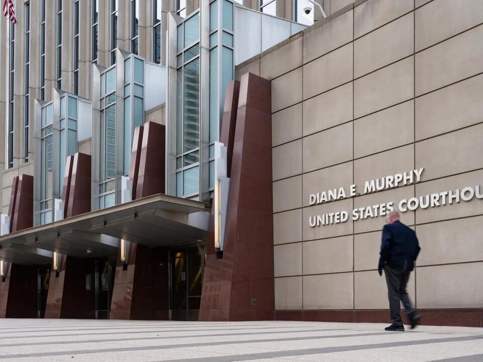 Minneapolis man pleads guilty to bribing juror for brothers in Feeding Our Future trial - NewsBreak