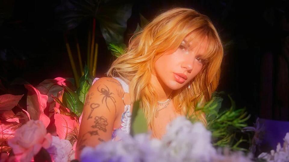 Meet Bailey Spinn, the queer social media icon and singer with 17 ...