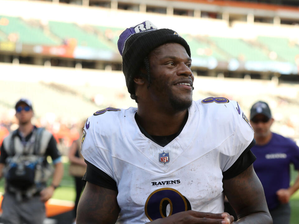 NFL Flexes Lamar Jackson's Incredible 'Monday Night Football' Stats