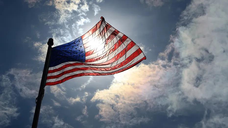 First-grade teacher flips American flag upside down in San Diego ...