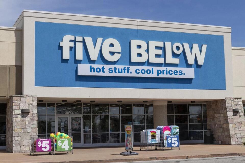 Five Below Announces Grand Opening Dates in Richland - NewsBreak