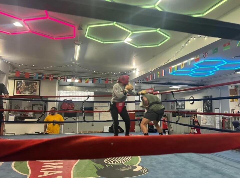 Boxing club gives youngsters a fighting chance - NewsBreak