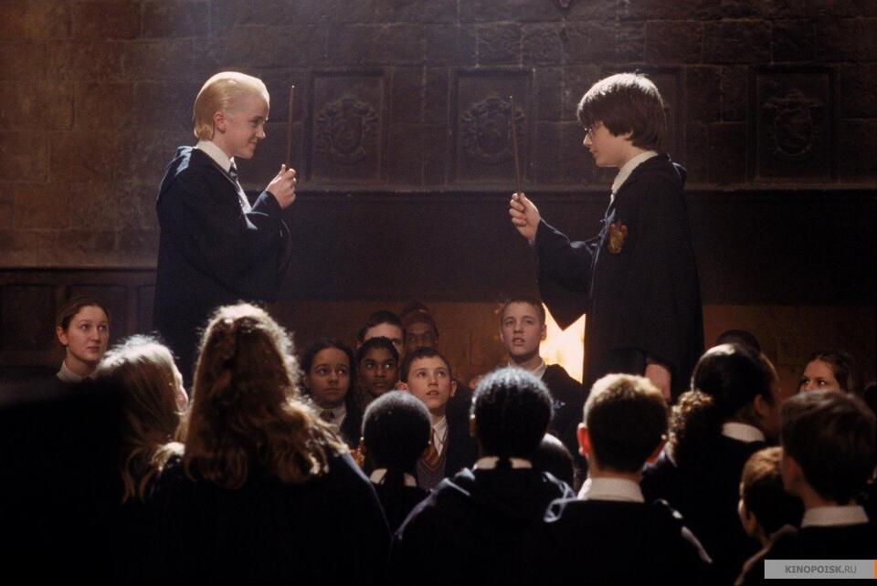 Daniel Radcliffe Shares How He Welcomed New Harry Potter Dominic ...