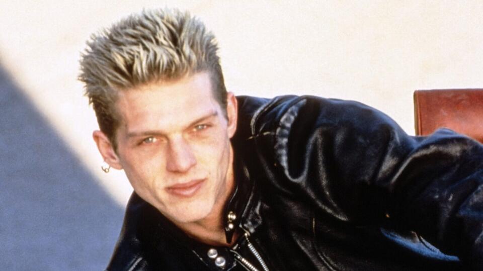 ‘Real World’ Star Puck Looks Unrecognizable in New Cooking Show - NewsBreak