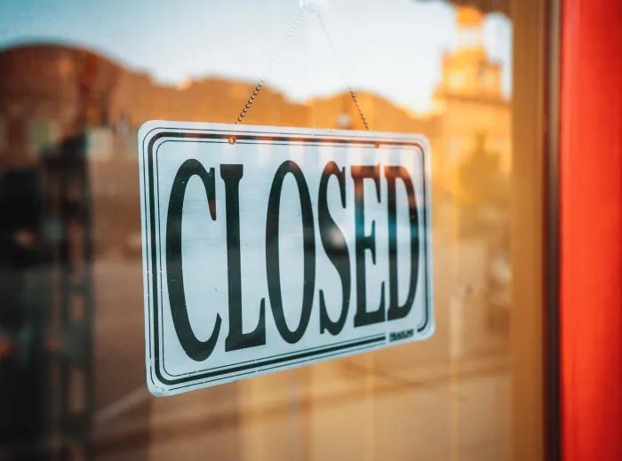 What's open and closed in Minnesota on Christmas Eve in 2025 - NewsBreak