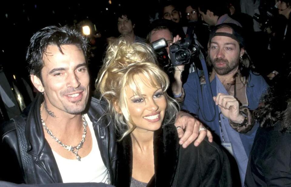 Pamela Anderson, Tommy Lee sex tape distributor wants to clear conscience - NewsBreak