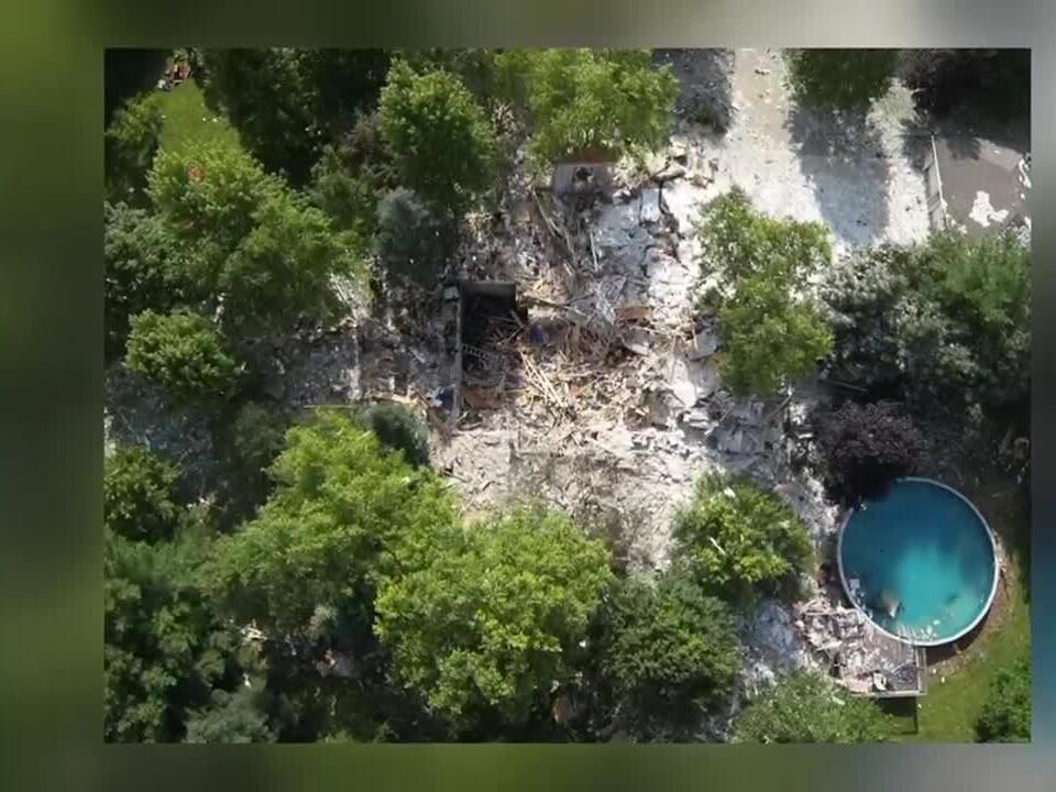 Man dead following house explosion in Walworth County
