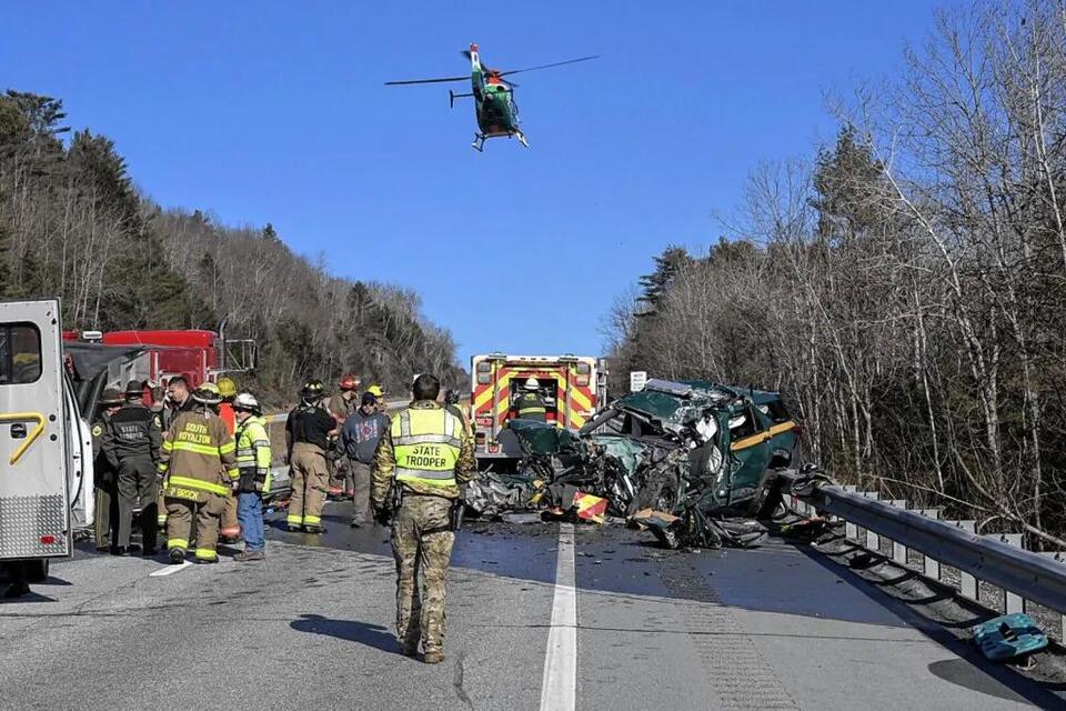 Vermont State Police trooper airlifted to hospital after crash on I-89 ...