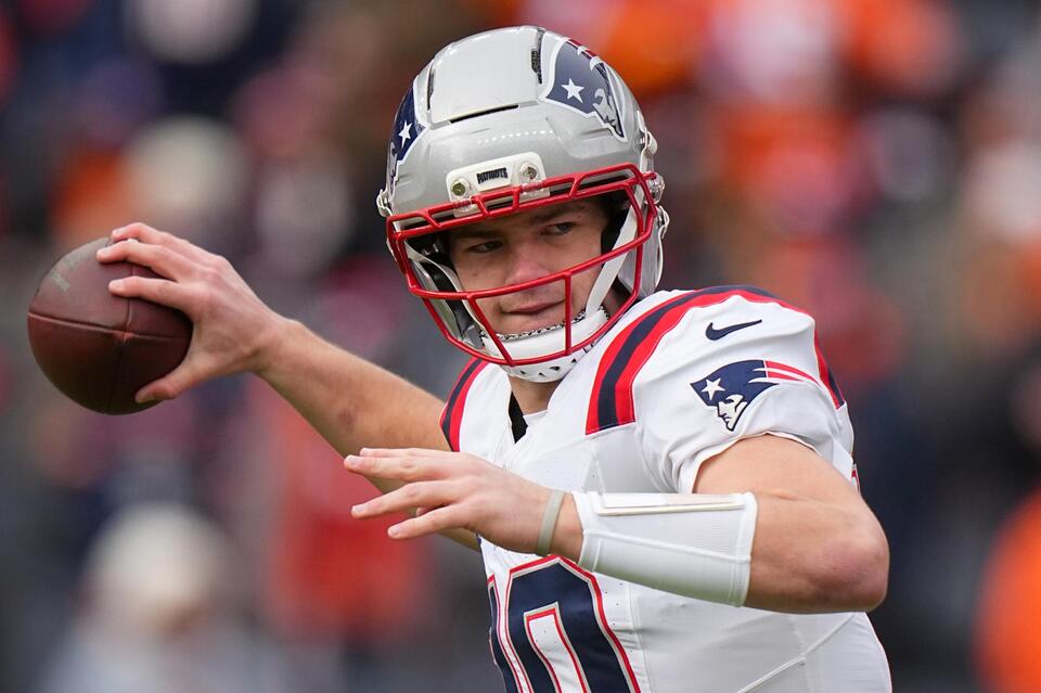 Super Bowl 2026: Time, channel, halftime show, how to watch Patriots vs ...