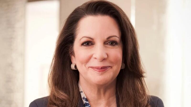 IHOP CEO spent $2.3B to buy Applebee’s to fire her old boss - NewsBreak