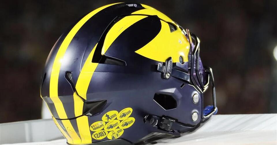 Wolverines running back enters NCAA Transfer Portal - NewsBreak