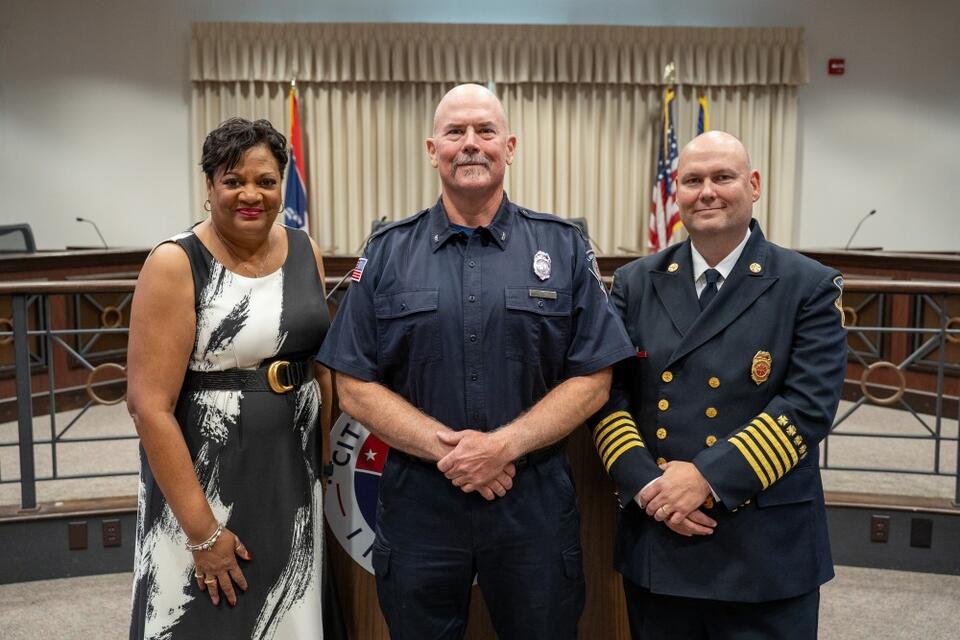 Mayor Whitfield Swears In New LFD Lieutenant - NewsBreak