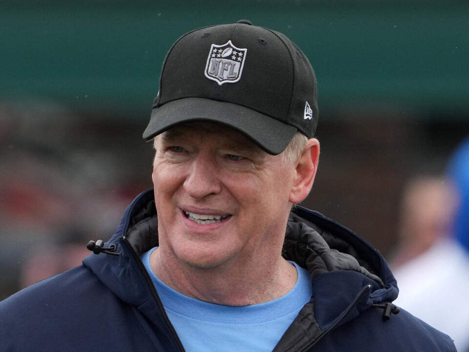 Insider believes NFL will move to 20-game regular season at some point