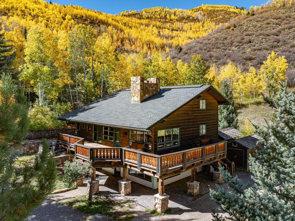 An original West Vail home, steeped in local history and ski racing ...