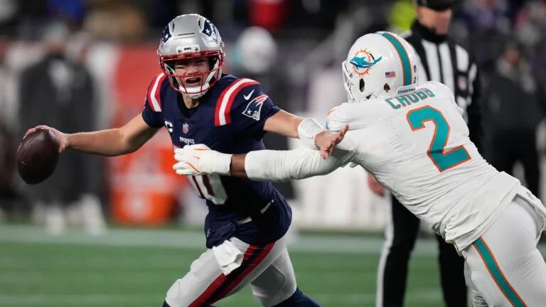 Greg Olsen’s straightforward take on Drake Maye’s MVP candidacy - NewsBreak