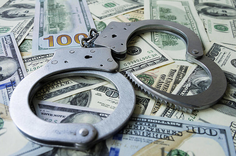 Bank Account Scam On The Rise In Minnesota - NewsBreak