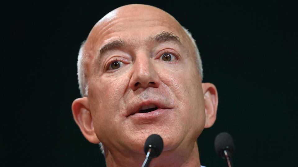 Jeff Bezos’ ‘Washington Post’ Gives Up Promoting Journalism and Fires ...