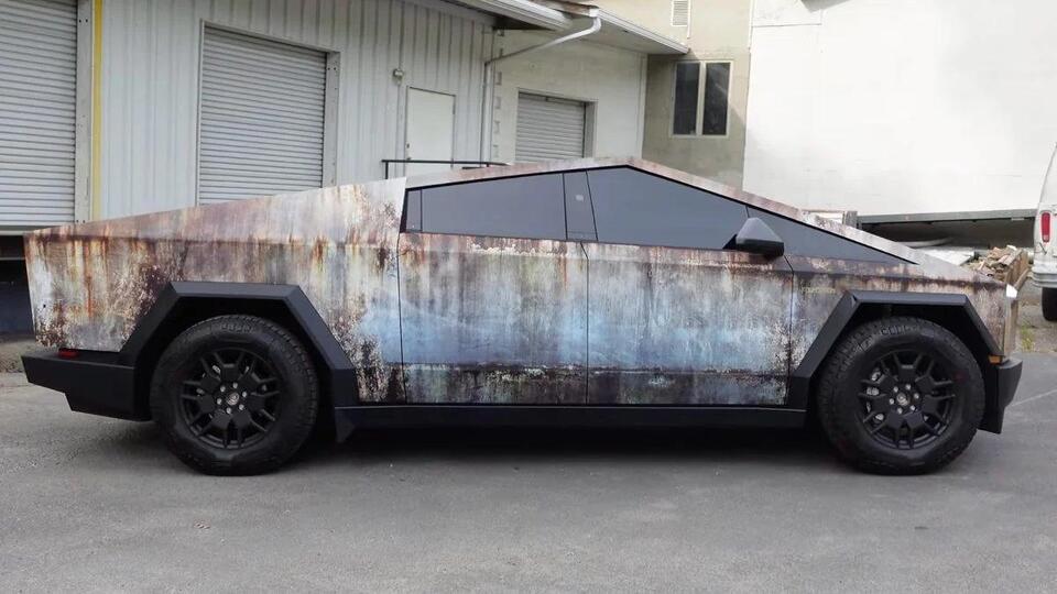 I Hit a Deer at 75Mph With My Tesla Cybertruck, & My Wife, Sitting in ...