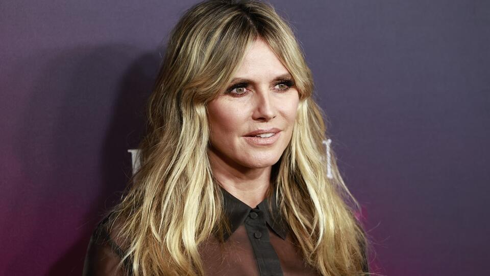 Heidi Klum’s Fully Sheer Seroya Skirt Set Is Simple but Not Boring ...