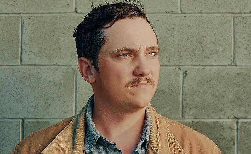 Jonathan Peyton Grapples With Change In New Album ‘Nothing Here’s The ...