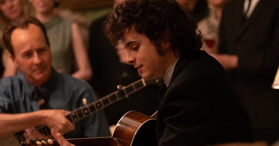 A Complete Unknown Used AI, Searchlight Issues Statement on Timothée ...