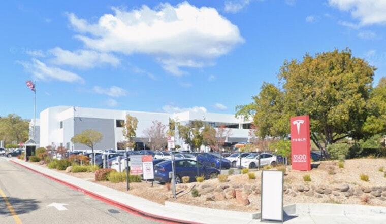 Twin Battery Blazes Rattle Tesla’s Palo Alto Lab - NewsBreak