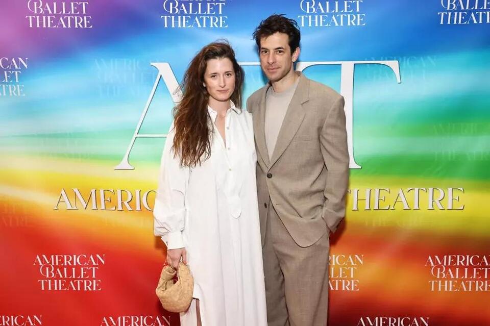 Mark Ronson and Grace Gummer Celebrate Second Baby on the Way - NewsBreak