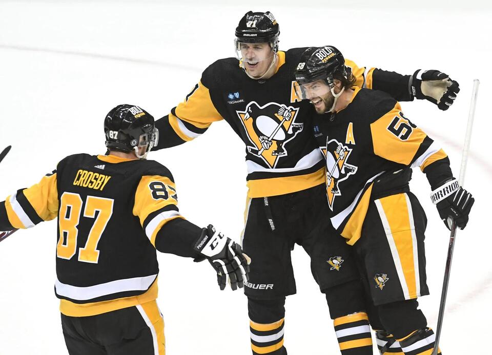 Sidney Crosby: Ties with Kris Letang, Evgeni Malkin ‘Pretty Good After This Long’ - NewsBreak