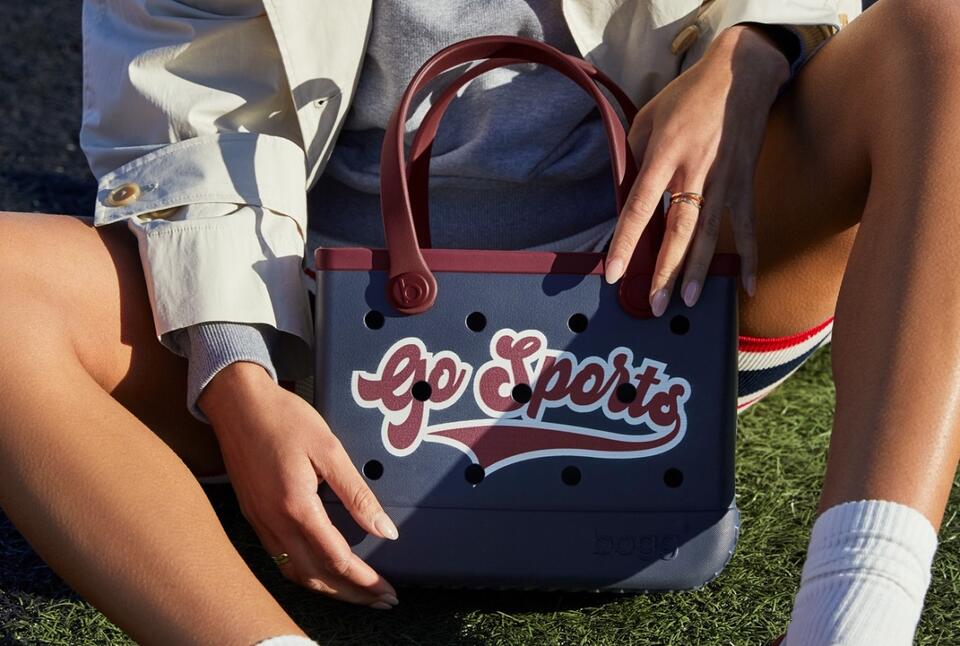 Cult-Favorite Bogg Bag Debuts Perfect-for-Fall Collection Bound to ...