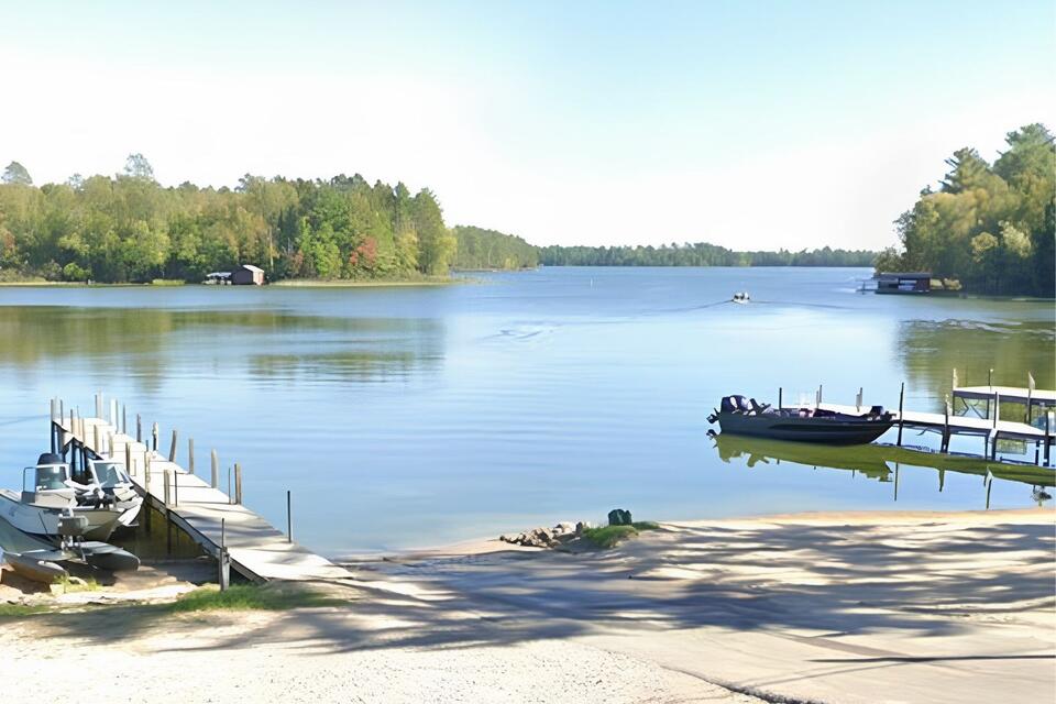 Authorities Identify Victim of Lake Vermilion Boating Crash - NewsBreak