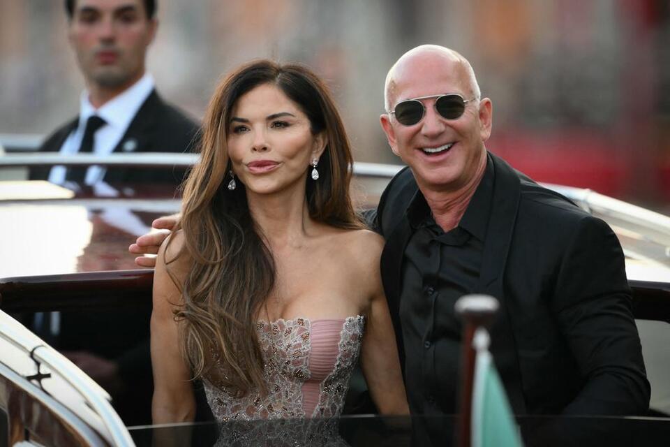 A guest at Jeff Bezos and Lauren Sanchez’s wedding responds to rumors ...