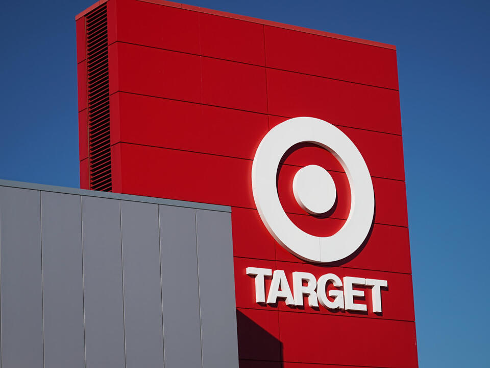 Target's Gorgeous New Glass Decanters are Priced at Just $5, and ...