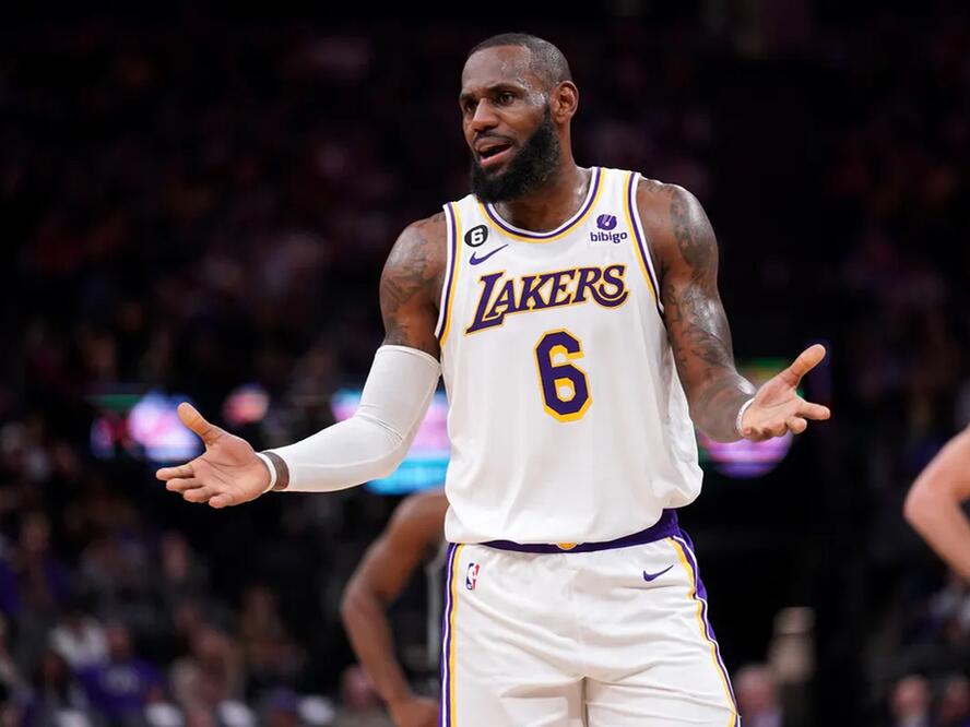 Lebron James Says Goodbye To Social Media For The Time Being Because ...