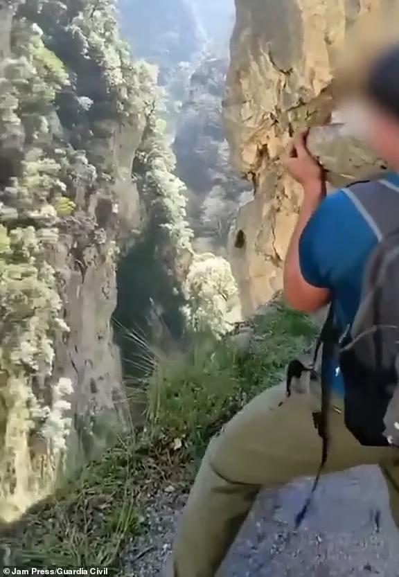 Tourist faces £168,000 fine for throwing a large rock into a gorge in ...