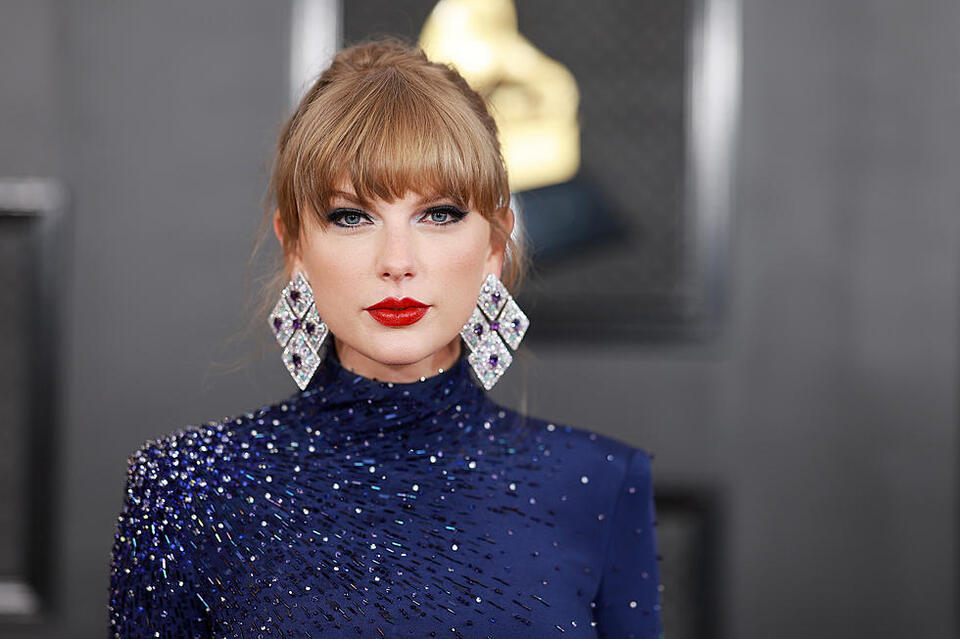 Legendary NFL Coach Praises Taylor Swift’s Toughness After Attending ...