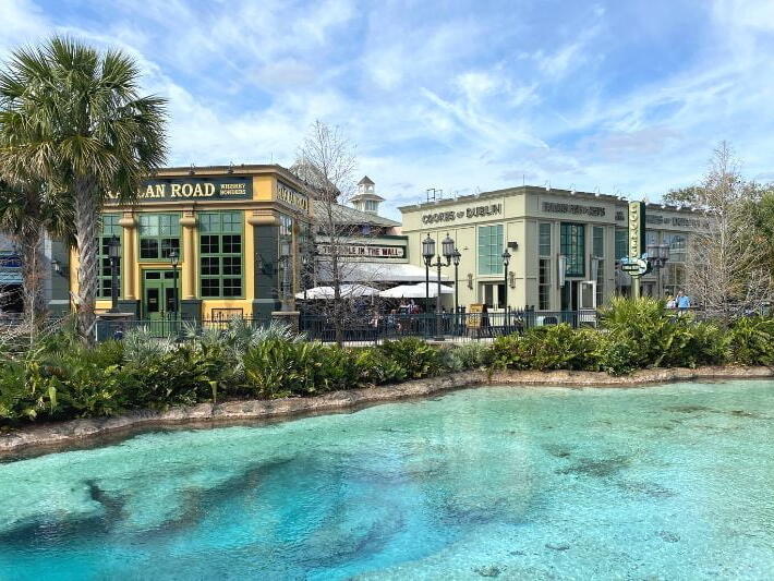 Our Guide to a DIY Disney Springs Pub Crawl