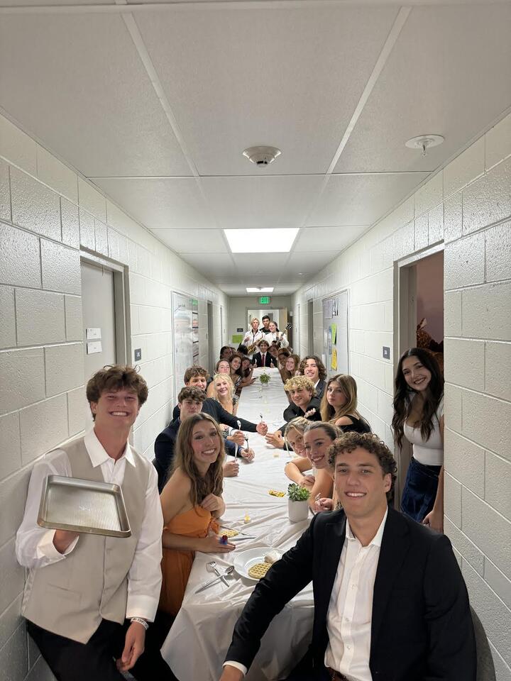 Weston Van Soest brings Hendricks Hall together one viral video at a ...