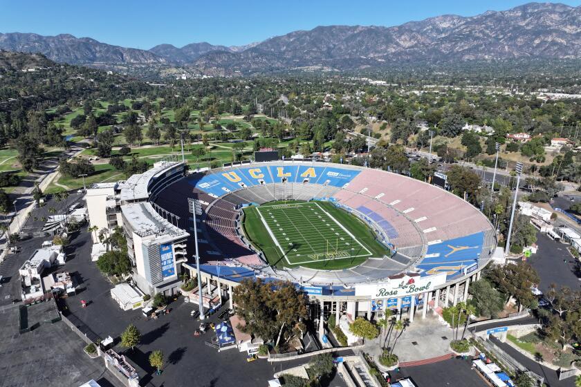 Rose Bowl files lawsuit accusing UCLA of trying to move football games ...