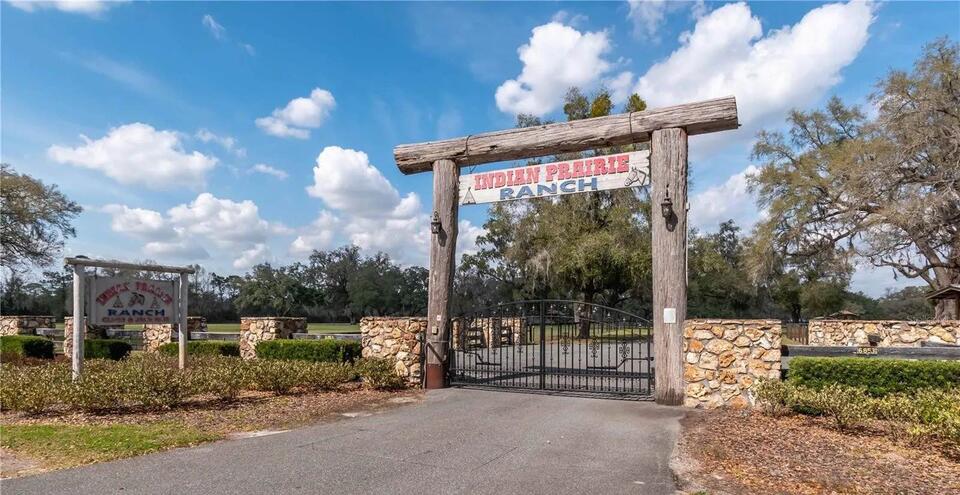 Legendary 186-acre horse ranch in Marion County sold for $3 million ...